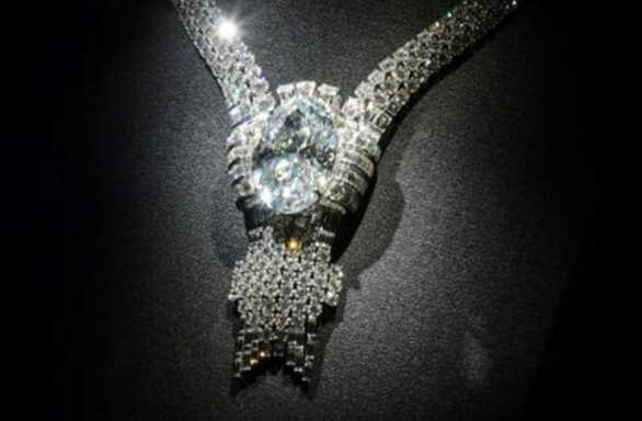 Tiffany & Co.'s Brand Exhibition "Vision & Virtuosity" Opens in London ...